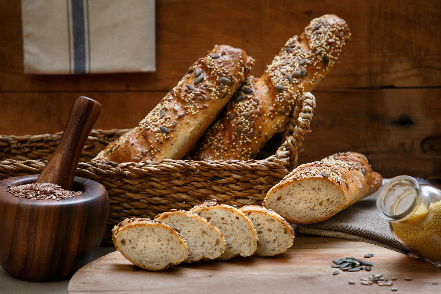 זוג באגט רוסטיק גרעינים | GreenLite